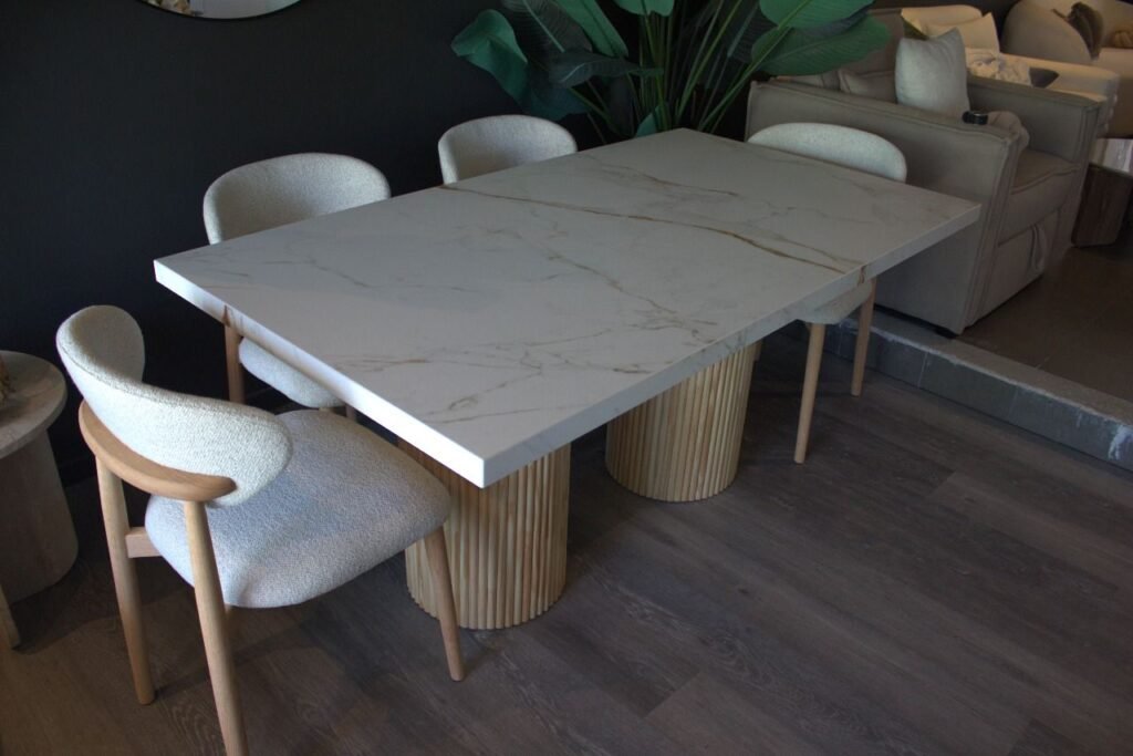 Mesa becca piedra SINTERIZADA – amueblaya